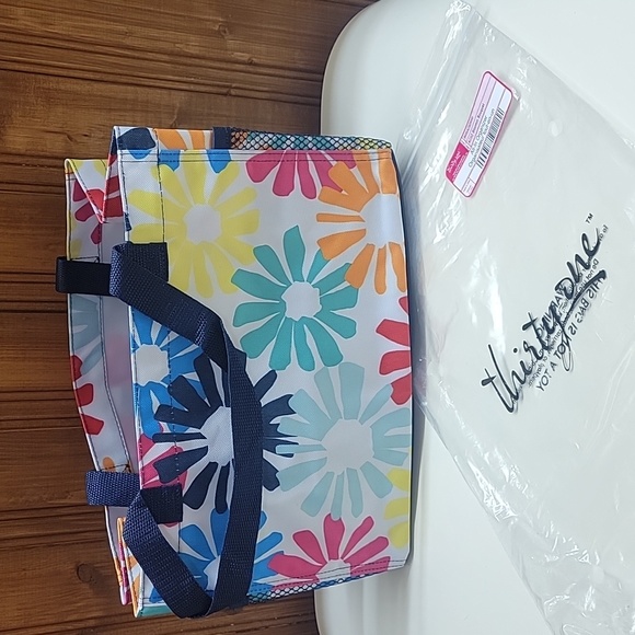thirty-one | Bags | Thirtyone Allin Organizer Bloomin Bouquet | Poshmark
